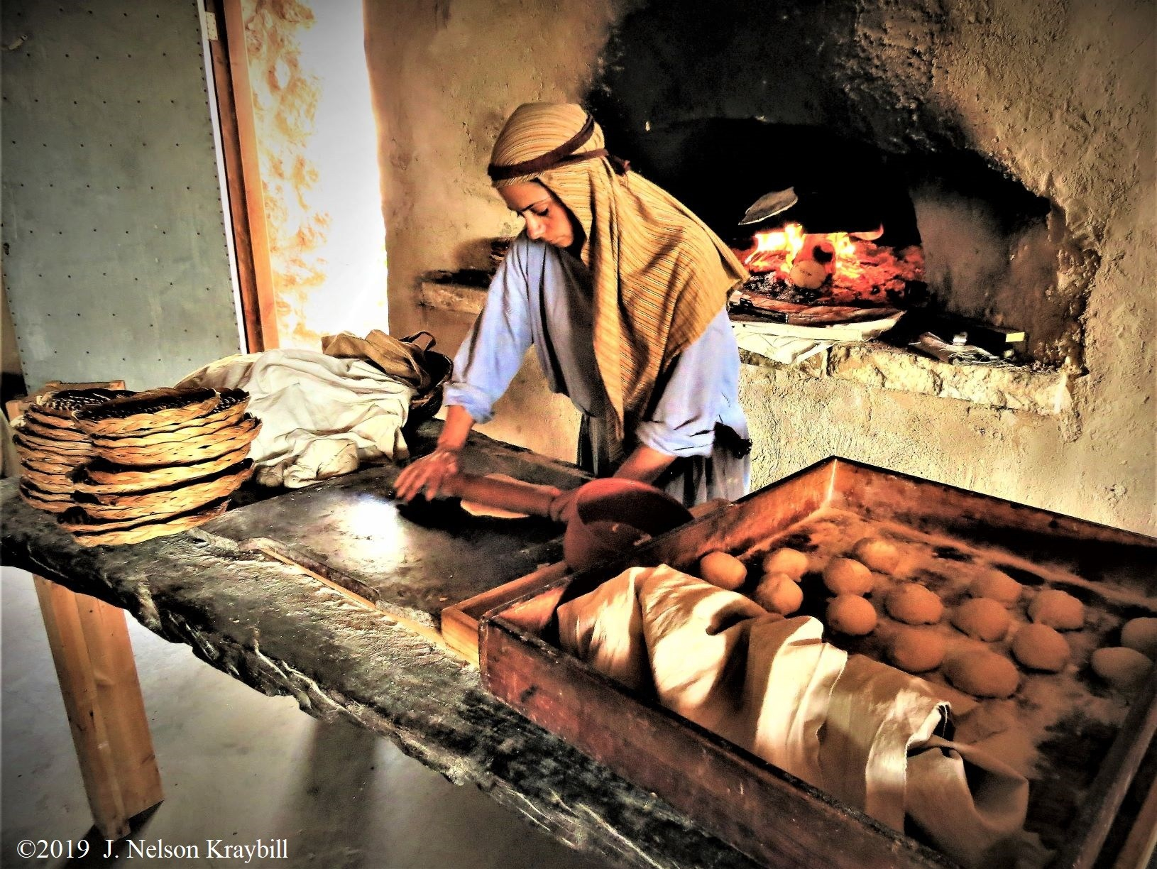 Bread is a gift for sharing – Holy Lands Peace Pilgrim